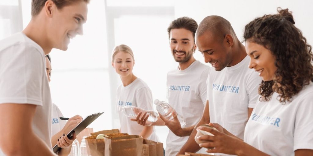 3 Tips on How to Promote Charitable Giving in the Workplace - Vunela